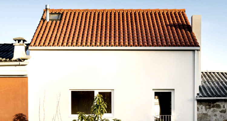La teja cerámica: la elección perfecta para la cubierta de tu proyecto ...